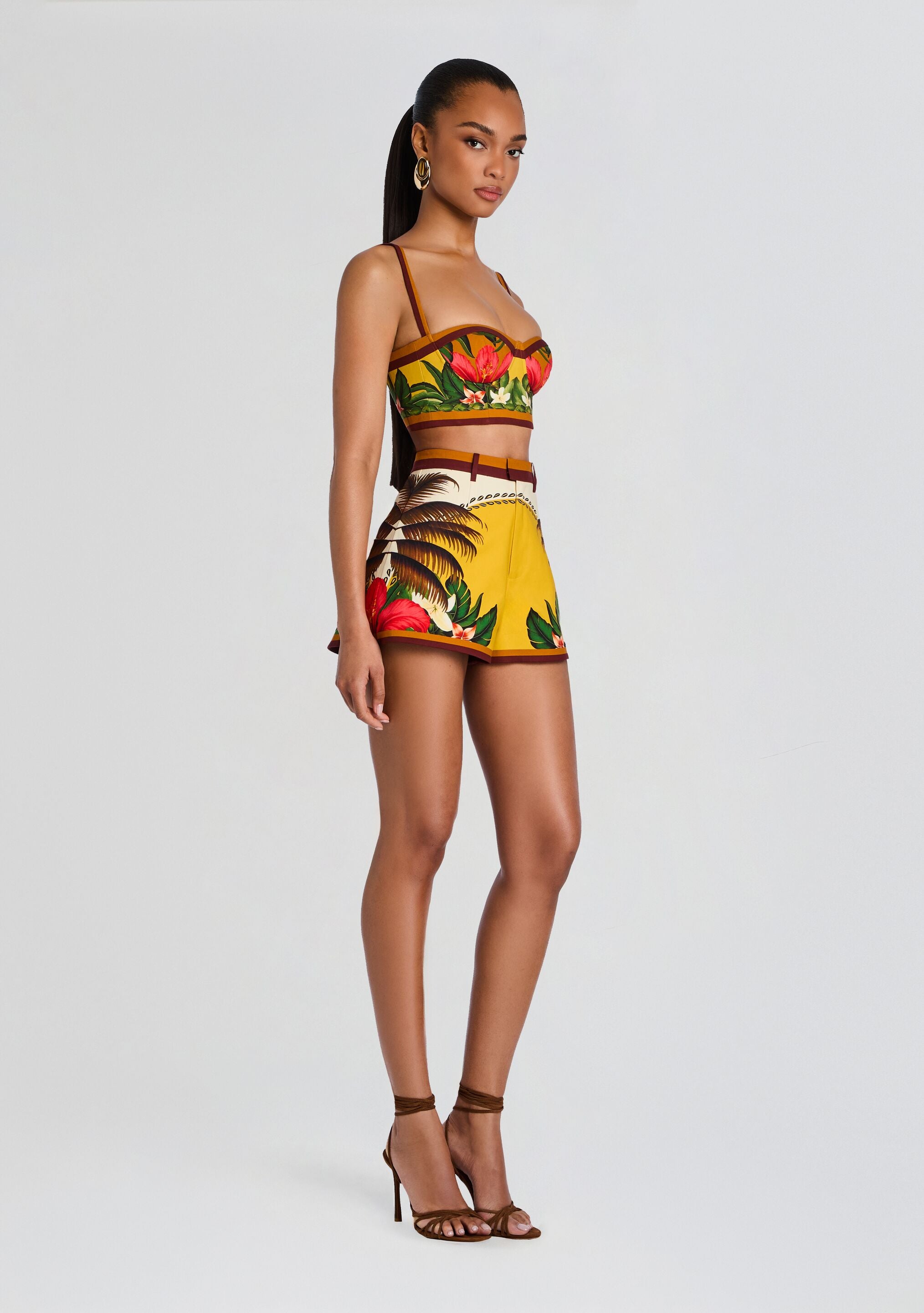 RETROFETE Retrofête Tansie Short Tropical Print High-Waisted